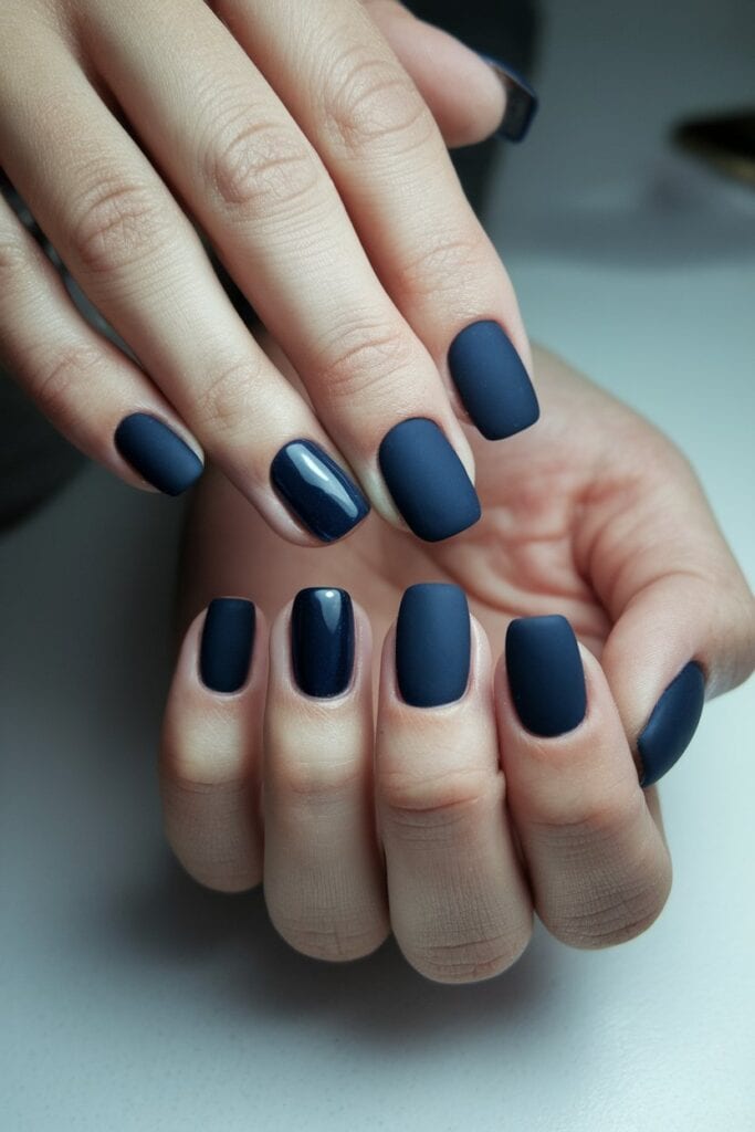 30 Navy Blue Nail Designs - Nail the Glam
