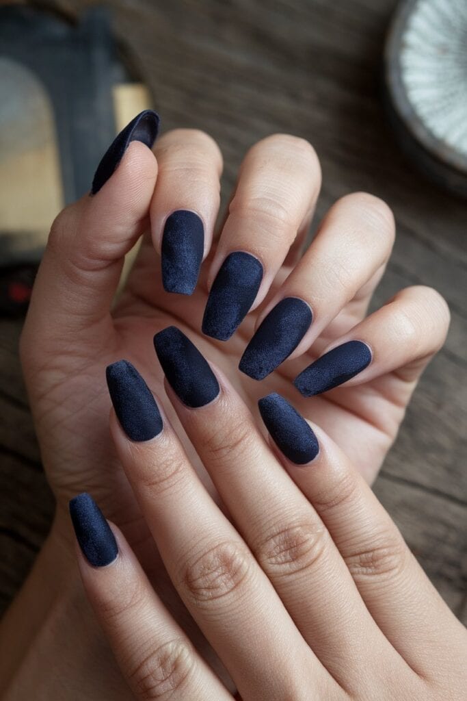30 Navy Blue Nail Designs - Nail the Glam