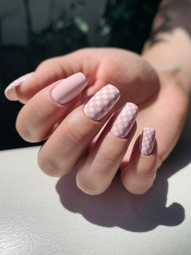 40 Light Pink Nail Design Ideas - Nail the Glam