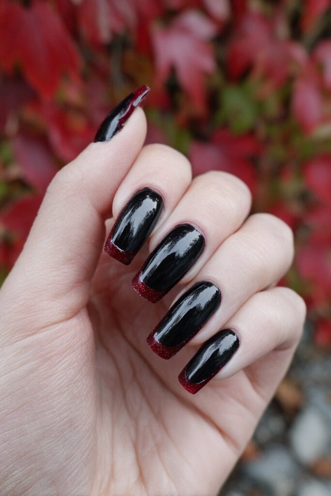 20 Dark Feminine Nail Ideas - Nail the Glam
